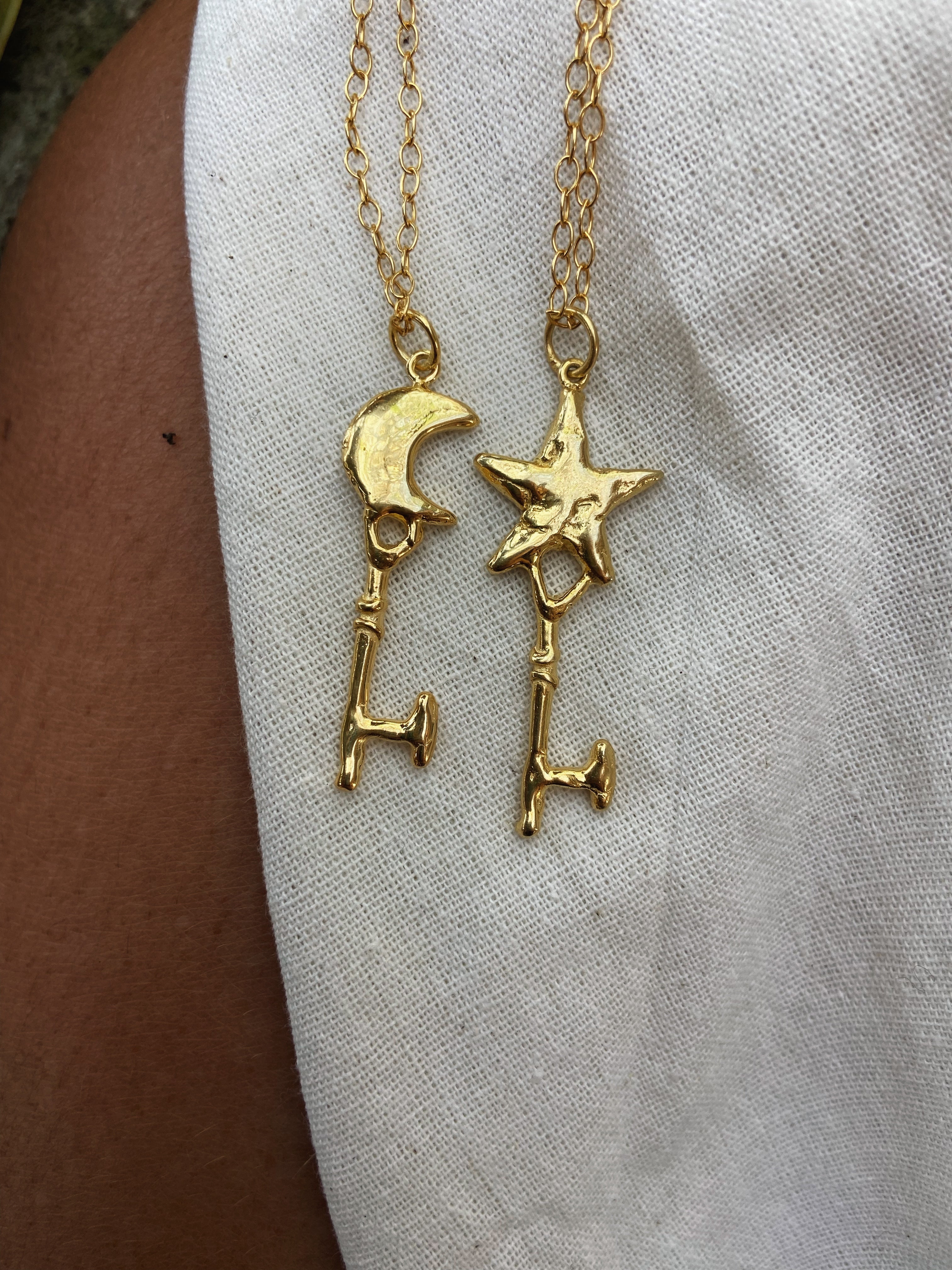 BUNDLES – abovearth